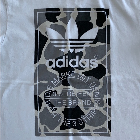 adidas | Shirts & Tops | Adidas Originals Die Marke Mit Den 3 Streifen ...